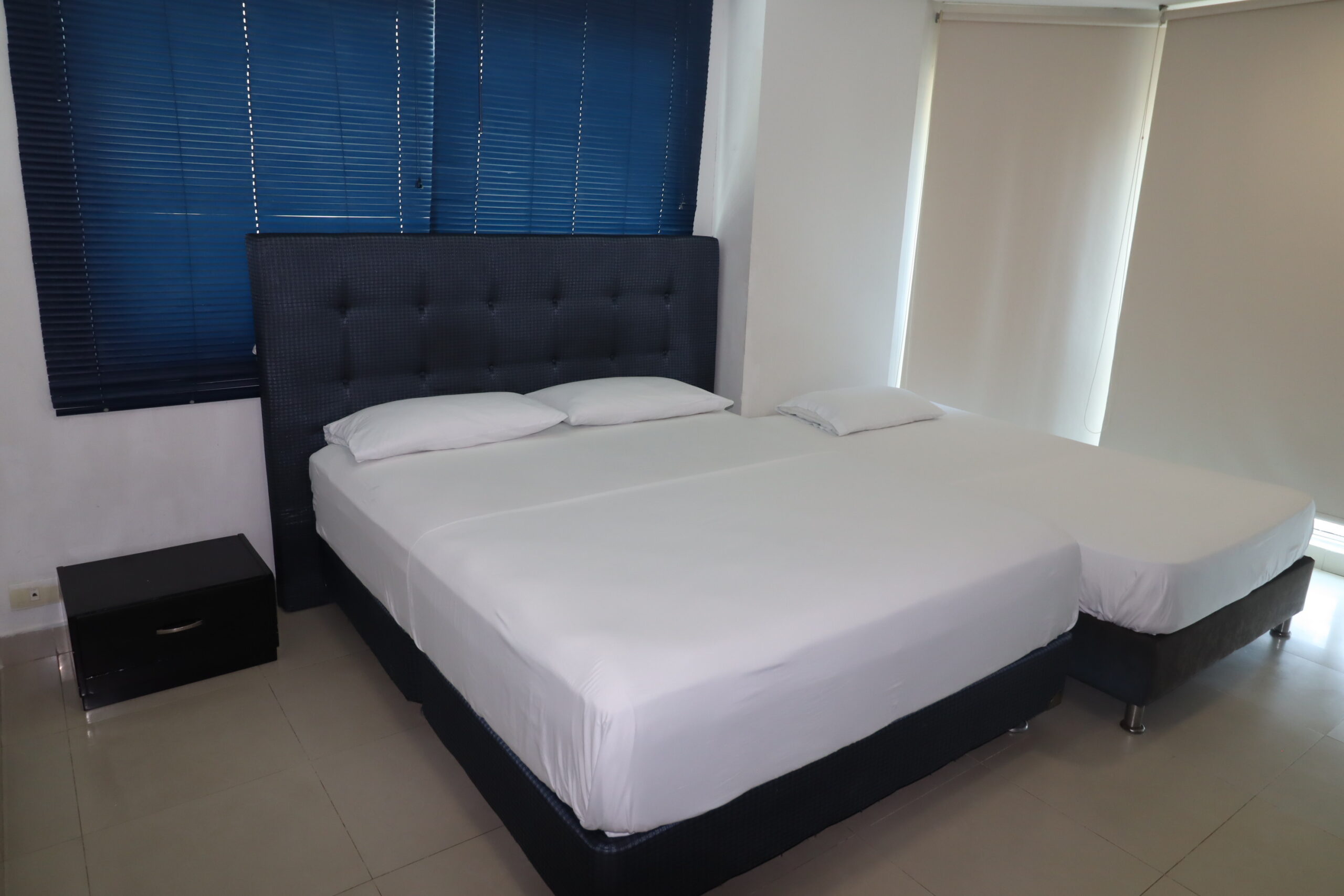 Apartamento 202B Una Alcoba Edificio Torres del Lago Cartagena ...
